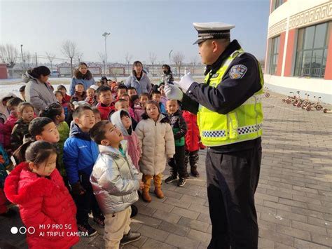 养成自觉遵守交通规则的良好习惯 百家天气预报网