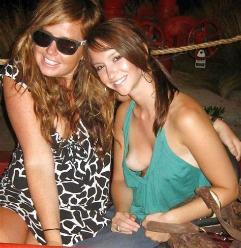 Beautiful Downblouse Babes 11 By TROC Porn Pictures XXX Photos Sex Images 943508 PICTOA