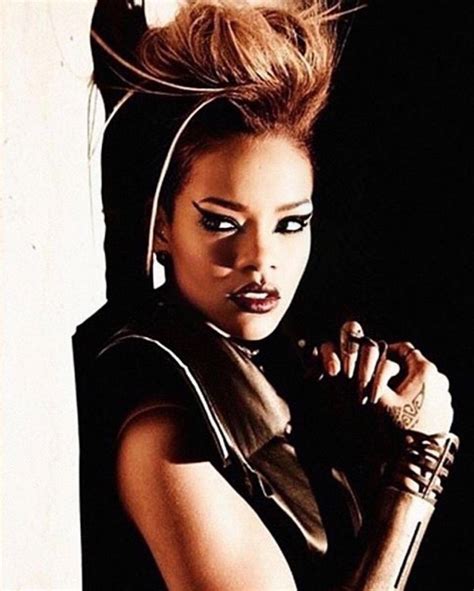 Pin En Rihanna Rated R