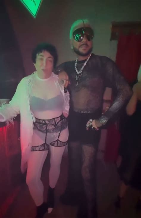 Киркоров пожаловался Пескову на «голую вечеринку Ивлеевой МК