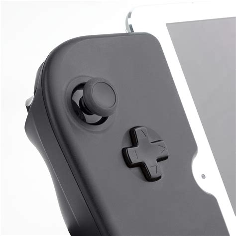 This Controller Makes Your IPad Or IPhone Look Like A Nintendo Switch Polygon