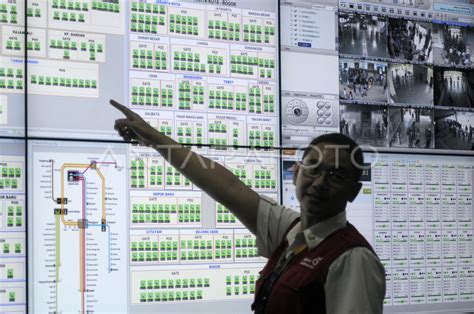 E Ticketing Monitoring Center Antara Foto