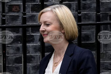 Аз съм човек който се бори а не се отказва заяви Тръс в отговор на призиви да подаде оставка