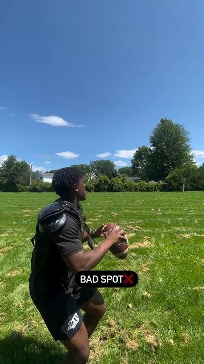 Quarterback Accuracy Differences👀 Nfl Madden Sports Football Qb Ncaa Highschoolfootball