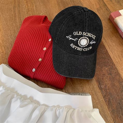 비마이뮤즈 올드스쿨 영문 레터링 자수 데님 봄 대학생 새내기 개강룩 캐주얼 데일리 코튼 데님 볼캡 모자