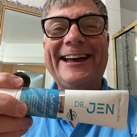 Natural Restoring Toothpaste With 10 Nano Hydroxyapatite