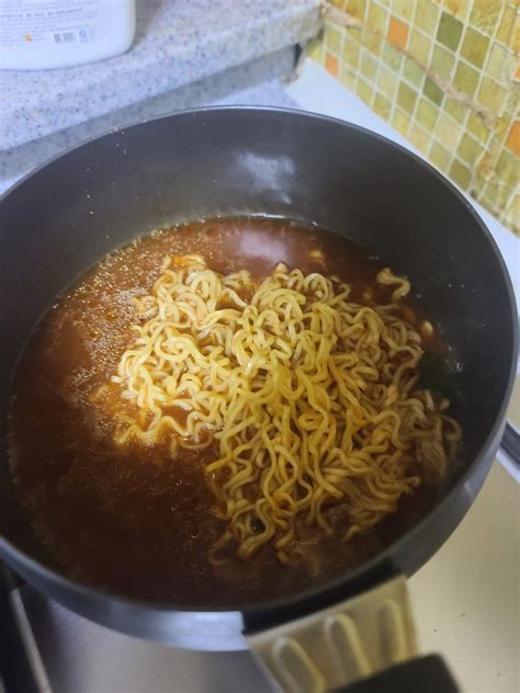 나루토 애비 땜에 급 꼴려서 밥 해먹음 해외축구 에펨코리아