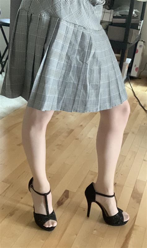 My Most Feminine Quality Is My Legs Randrogynoushotties