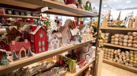 Епіцентр вже фіксує стрибок попиту на новорічні товари Українська Рада Торгових Центрів