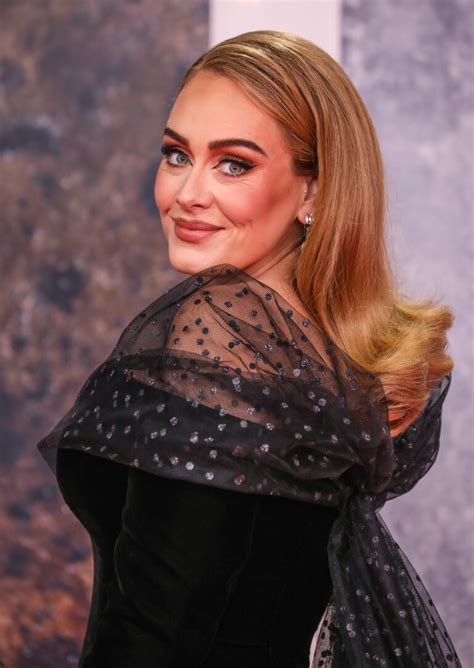 Adele Confirms She S Married To Rich Paul In Announcement At Alan Carr Show