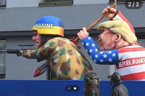 Why Libs Are Actively Trying To Convince Me To Support Trump R