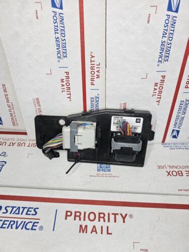 2007 2008 Chevy Colorado Gmc Canyon Hummer H3 Body Control Module Bcm