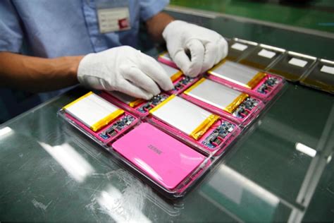 Review Pin Li Po L G Pin Li Ion L G Pin Cell Cell L G