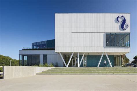 Learn About Small Format Terra Cotta Cladding Engineered Systems