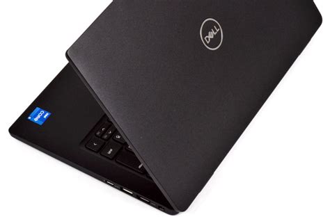 デル Latitude 7330 Ultralight レビュー：超軽量でアクティブに使えるビジネス向け 13 3型モバイルノートpc 大人のためのパソコン購入ガイド