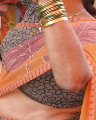 Aunty Curvy Hip Porn Pictures Xxx Photos Sex Images Pictoa