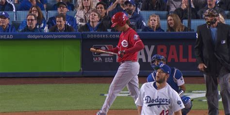 Luis Castillo Forgets To Run Thrown Out At First