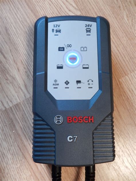 Обзор от покупателя на Зарядное устройство Bosch C7, 018999907M ...
