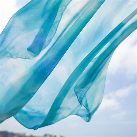 아주르 쉬폰 패브릭포스터커튼 아엠홈