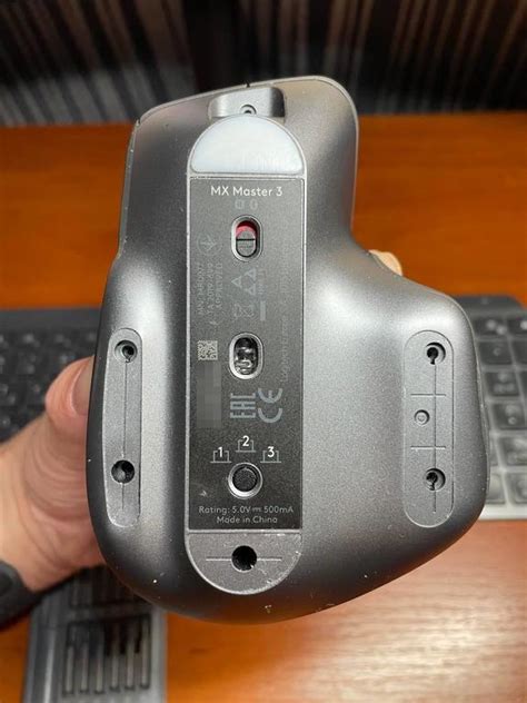 Logitech MX Master 3 3S Cleaning The Scroll Wheel Assembly To Fix Broken SmartShift And Free