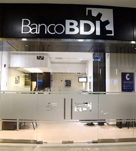 Banco Bdi Sa Inauguró Sucursal En El Prestigioso Centro Comercial Blue