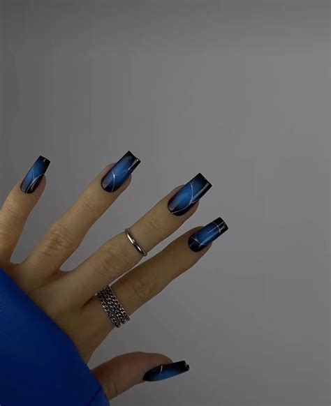 Идеи маникюра Квадрат Миндаль Френч Новогодний Чёрный Белый маникюр Nails 2023 ногти дизайн