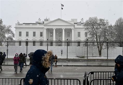Winter Storm Tornadoes Batter Us Thousands Without Electricity