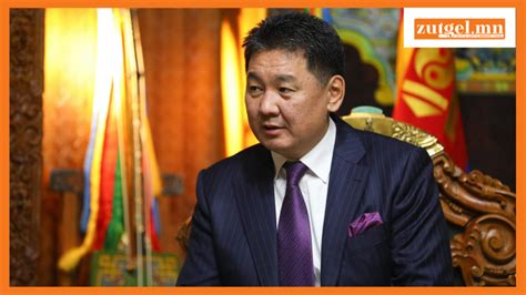 Монгол Улсын Ерөнхийлөгч Ухнаагийн Хүрэлсүх Арабын нэгдсэн Эмират Улсад хүрэлцэн ирлээ