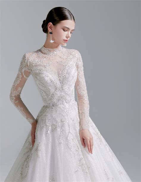 2023년 웨딩드레스 트렌드 키워드 제안 엘레강스