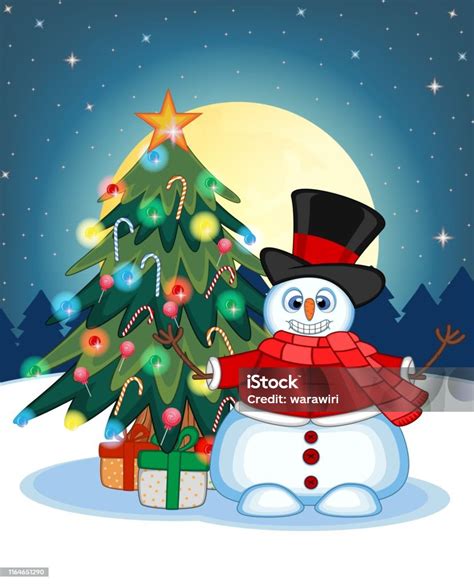 모자를 입고 눈사람 빨간 스웨터와 빨간 스카프는 당신의 디자인 벡터 일러스트레이션을위한 밤 배경에서 크리스마스 트리와 보름달과 함께 손을 흔들고 12월에 대한 스톡 벡터