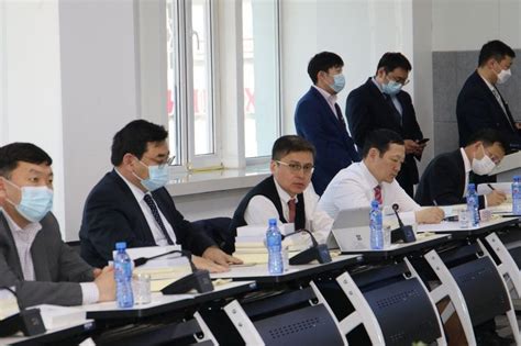 Төрийн албаны шинэтгэлийг бэхжүүлэх талаар Төрийн нарийн бичгийн дарга нартай санал солилцлоо