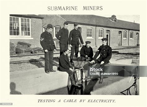 로얄 엔지니어 바다 광부 전기로 케이블 테스트 빅토리아 시대 영국 육군 군사 역사 19 세기 1890 년대 1890 1899 년에 대한 스톡 벡터 아트 및 기타 이미지
