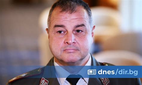 Командирът на Сухопътните войски генерал майор Деян Дешков Dnes Dir Bg