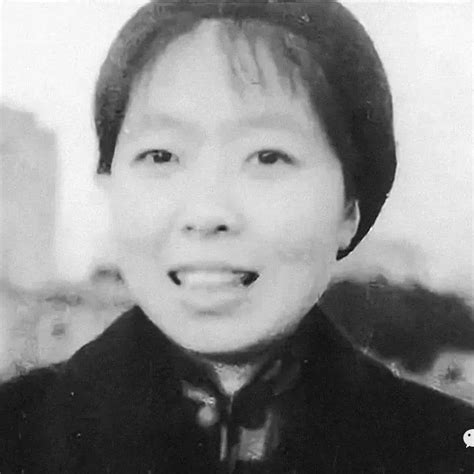 短篇小说萧红小城三月下 母亲 哥哥 外祖母