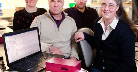 Portable Handheld Dna Sequencer No Bigger Than A Brick Cnet