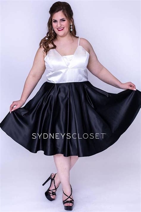 Black Sydneys Closet Prom Short Plus Size Homecoming Dress