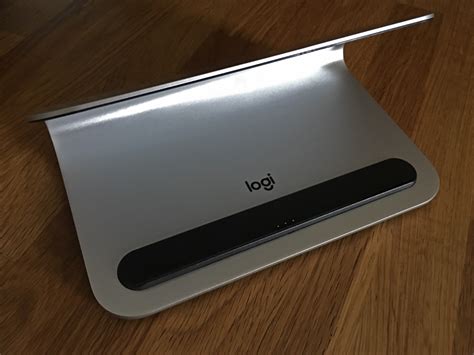 Review Logitech Logi BASE Charging Stand For IPad Pro ILounge