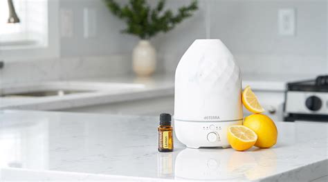 레몬 에센셜 오일이 가정에 필수품인 이유