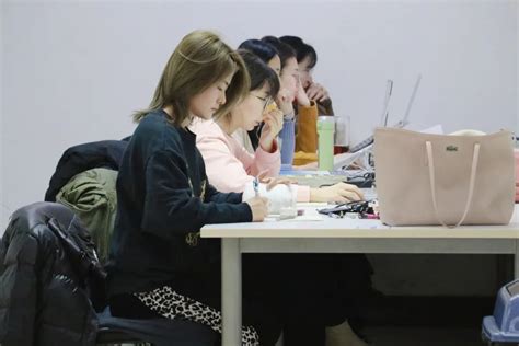 开学啦！多图直击新学期第一天 北京中医药大学新闻网