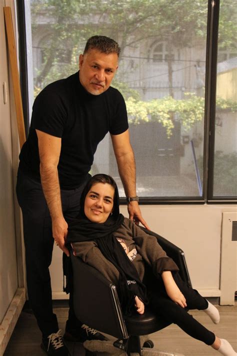 دیدار علی دایی با دختر توان‌یاب هوادار پرسپولیس تابناک Tabnak