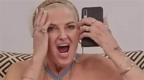 90 Day Fiance Angela Deem Goes Wild With Pelvic Thrusts In New Video Imdb
