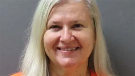 Killer Grandma Lois Riess Chilling Plot To Kill Lookalike Pamela Hutchinson After Brutal
