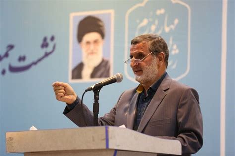 معاون استانداری اصفهان ارزیابی عملکرد دولت را باید از نقطه شروع انجام