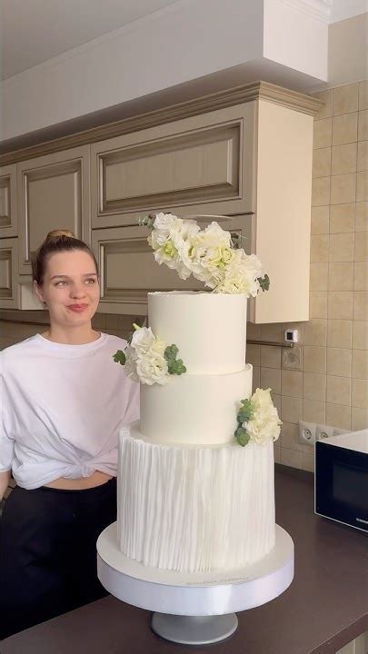 Подробности в комментариях 👉🏻 Youtube