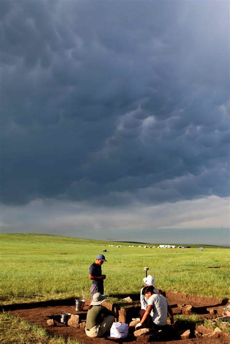 МУИС ийн Археологийн судалгааны төв энэ онд найман улстай хамтарч… Монгол Улсын Их Сургууль