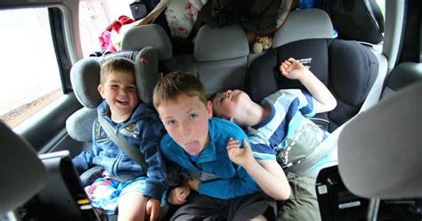 Plass Til Barnesete Motor