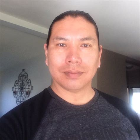 Ator De Jonathan Brewer