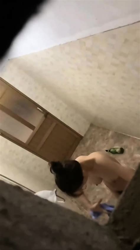 冒死偷拍 Eporner