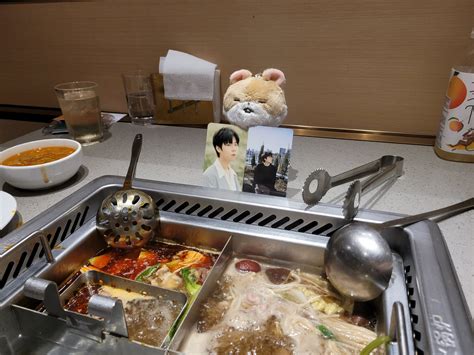 쿨쿨쿨 On Twitter 아니 미친ㄴ 우리 사진 찍고 한 입 먹고 미쳣다 하는 사이에 직원분이 말도 없이 햄씨 저렇게 해주심 ㅠ ㅠ ㅠ ㅠㅠㅠㅠㅠ ㅠㅠㅠㅠ