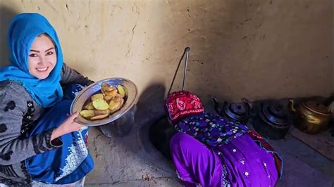 کچالو بغل تنوری😋😋 دست‌پخت ثریا هزارستانی Youtube